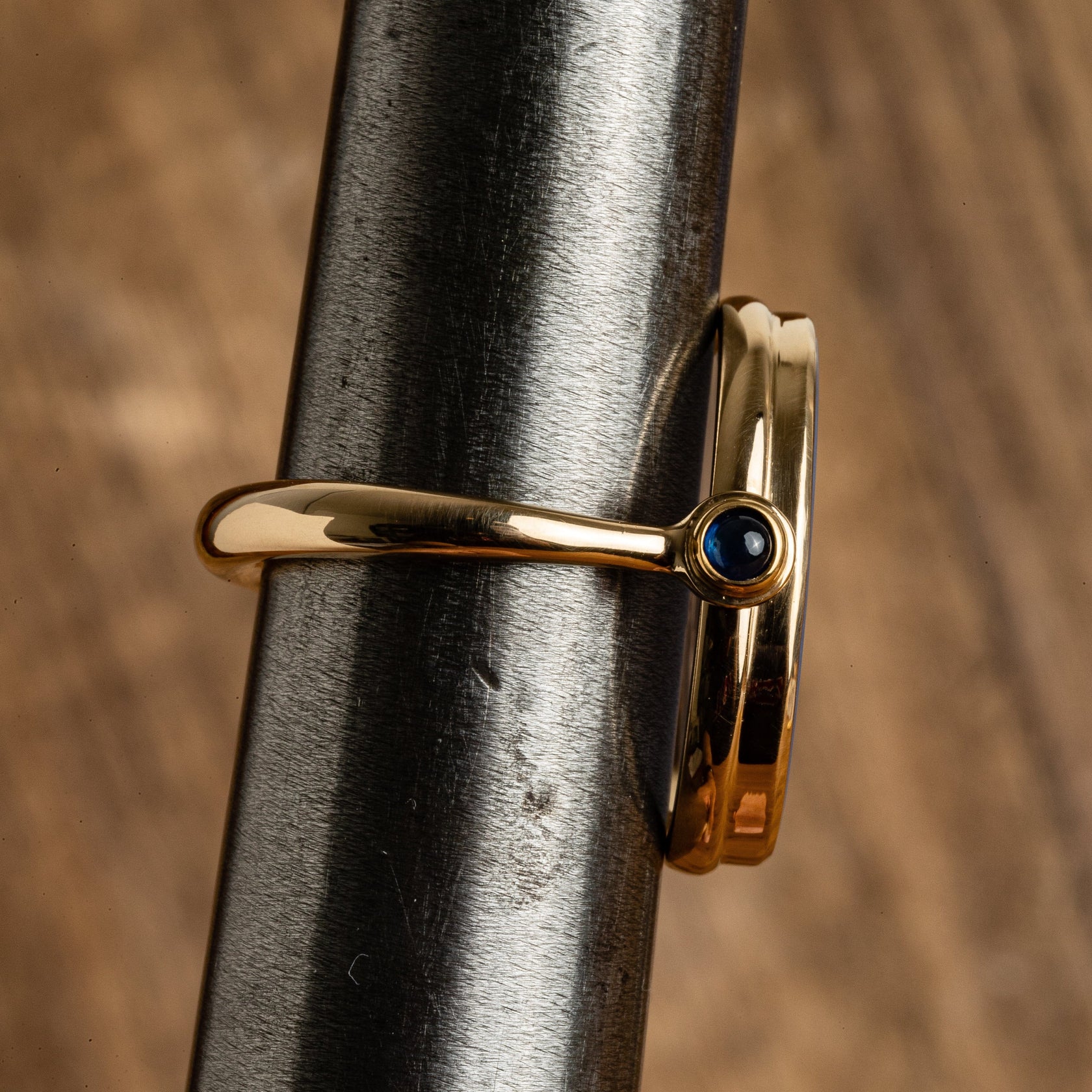 Boy with Dog Blue Chalcedony Intaglio 18K Gold Signet Ring – Olithica