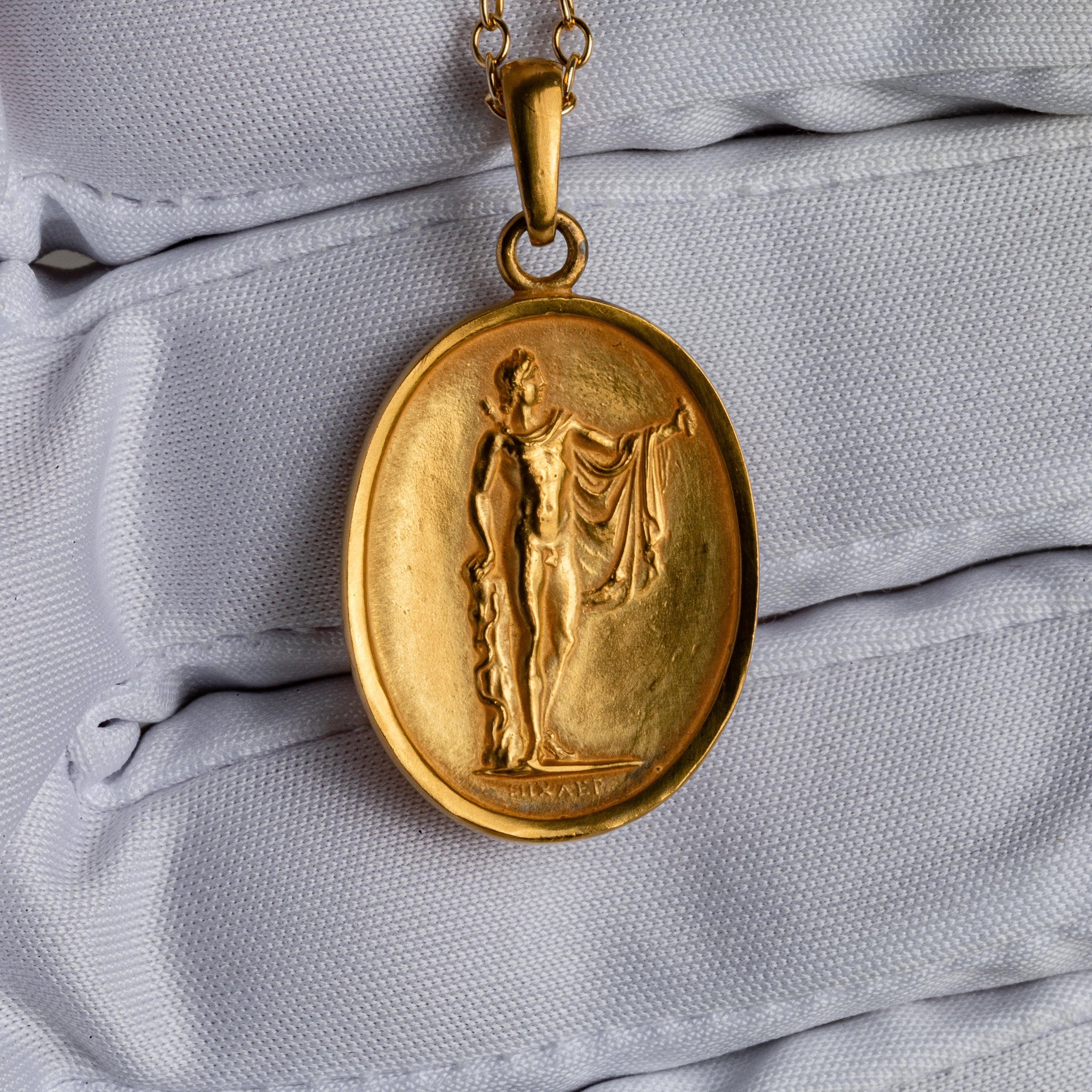 Apollo Belvedere 18K Gold Pendant – Olithica